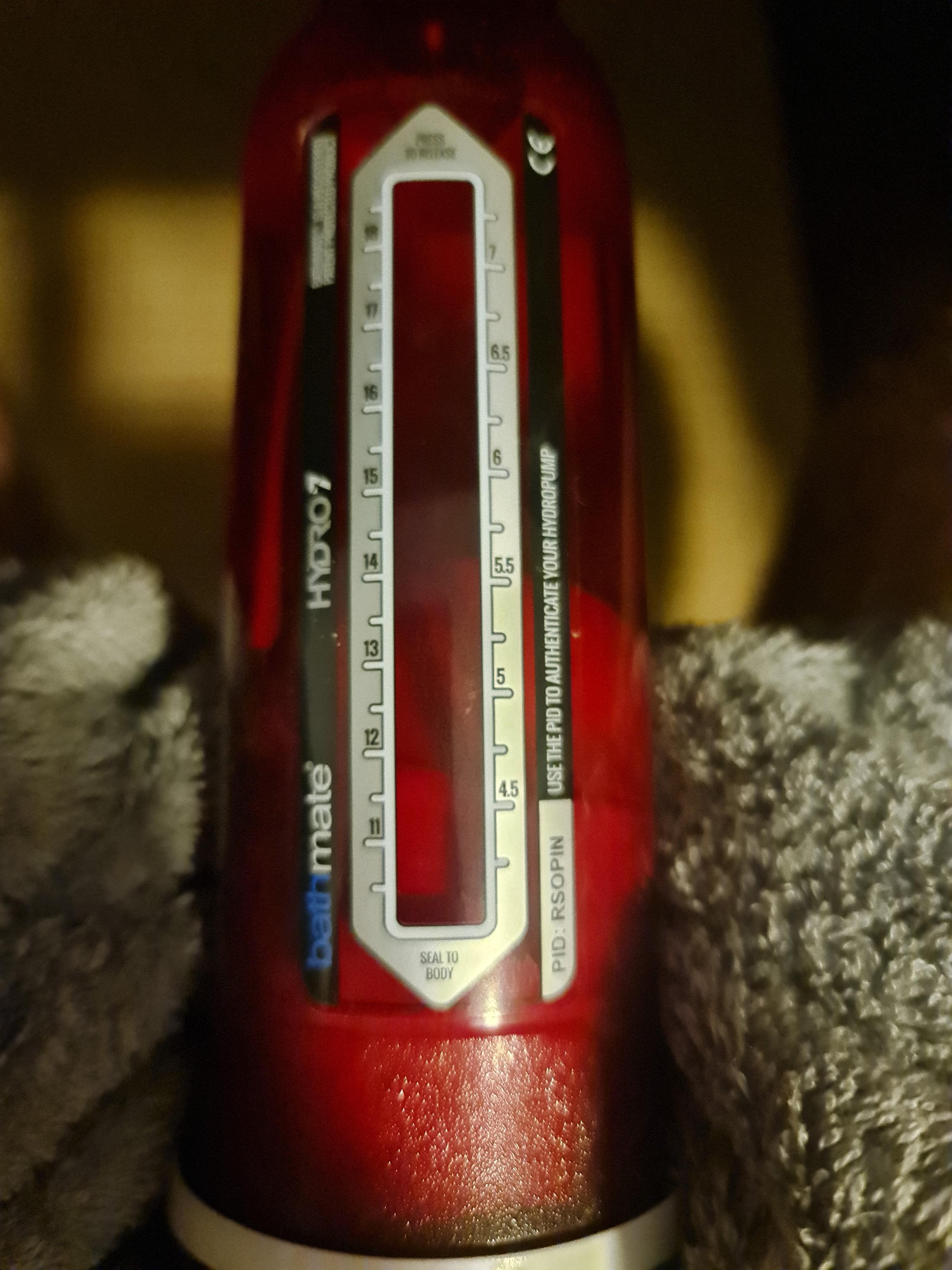 Another night, another pump. I'm so addicted to this feeling. Love using a Ditto on low while ...