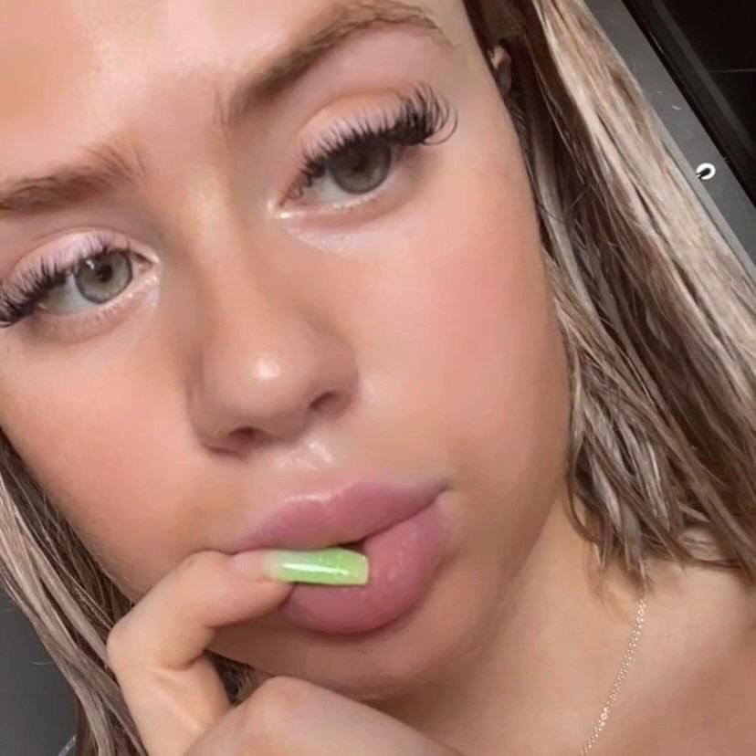 Another of my sis (18) can’t deal with her anymore | Scrolller