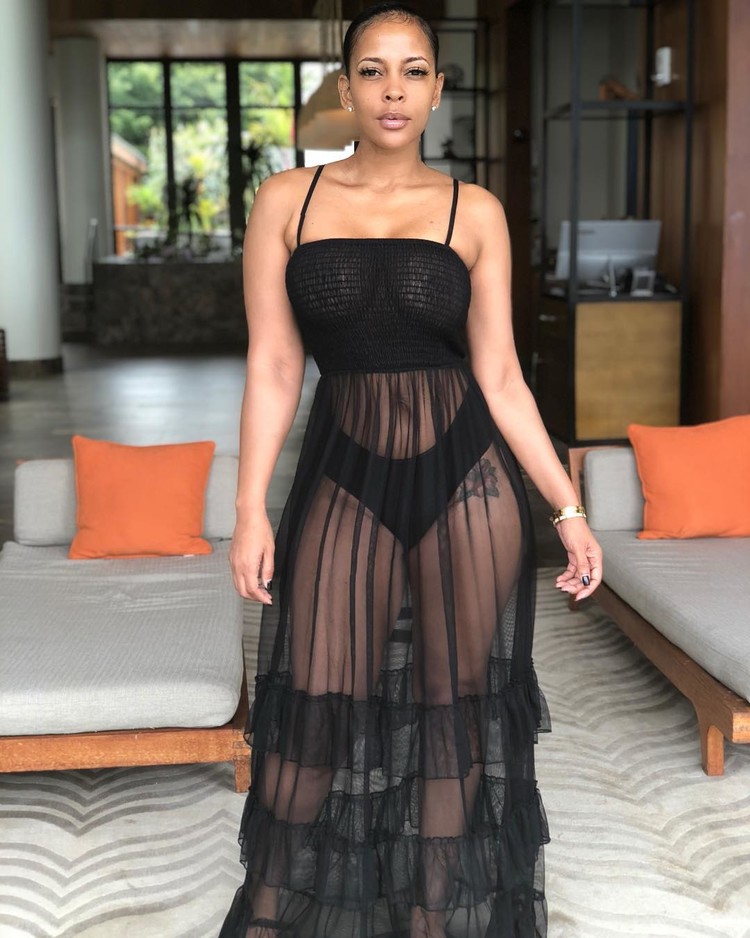 Any takers? | Scrolller