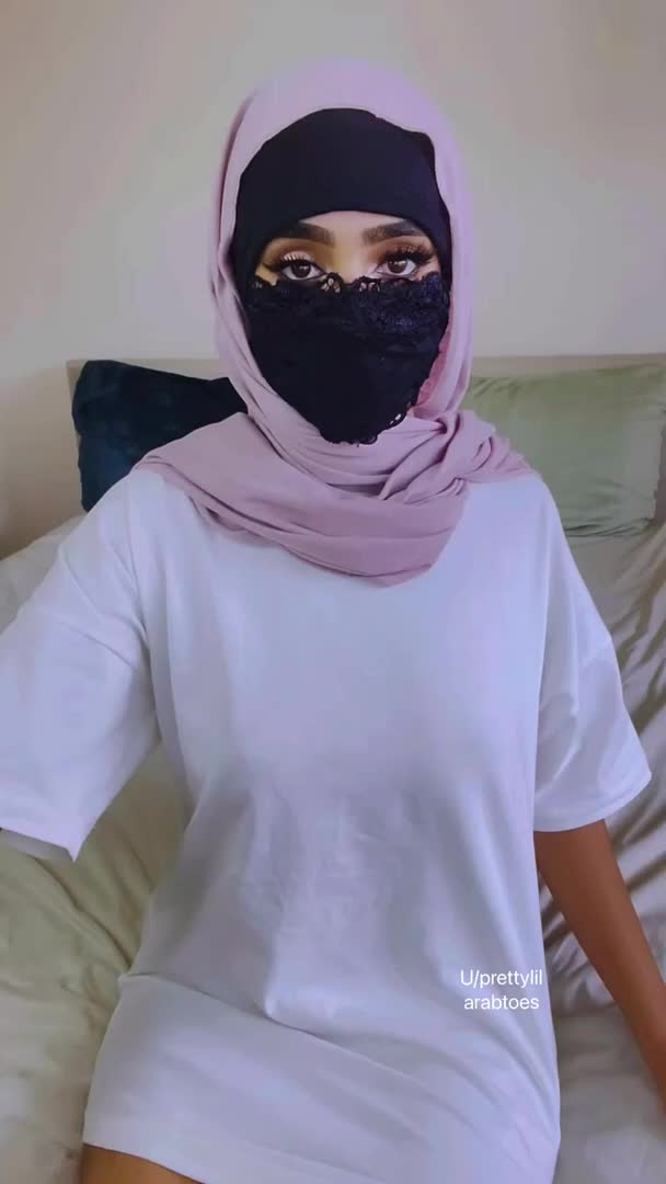 Anyone Into Submissive Arab Sluts Scrolller