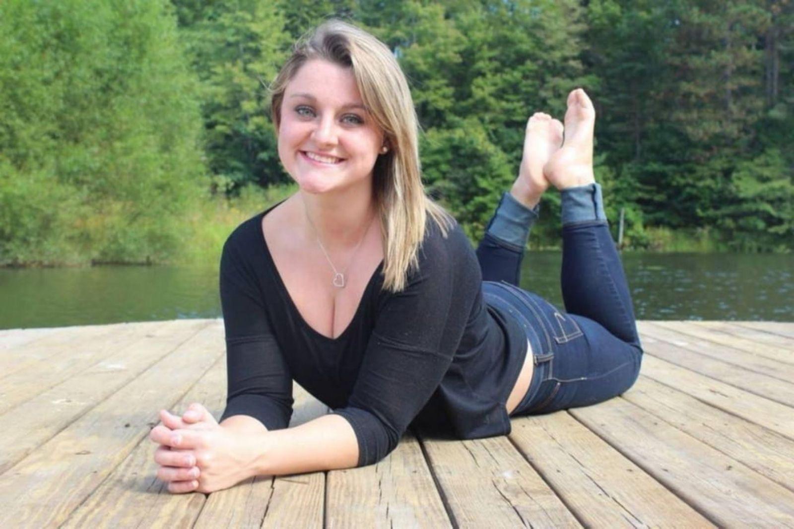 Anyone like my hot sister | Scrolller