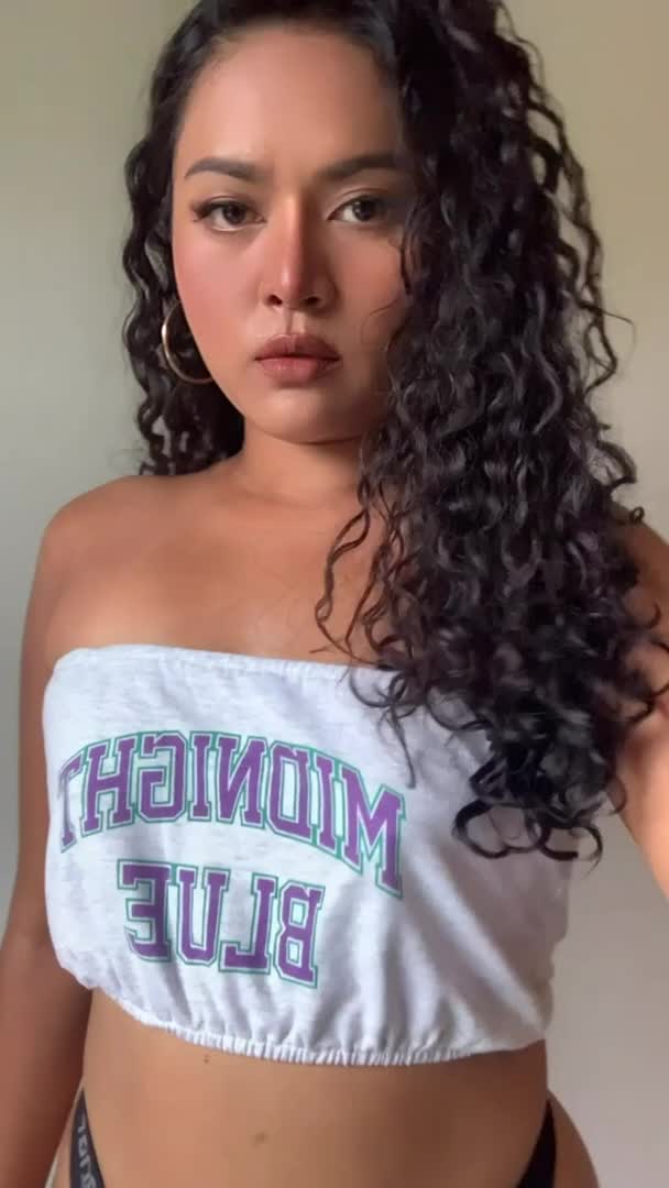 Want to explore my body? | Scrolller