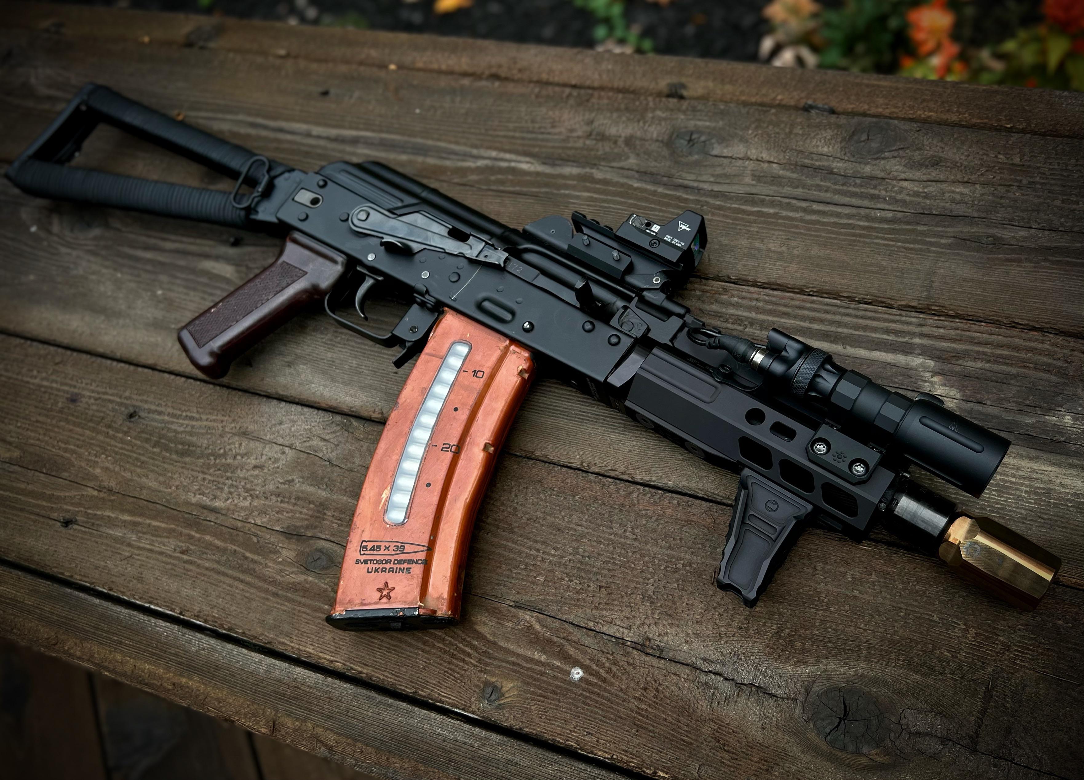 Arsenal SLR104UR | Scrolller