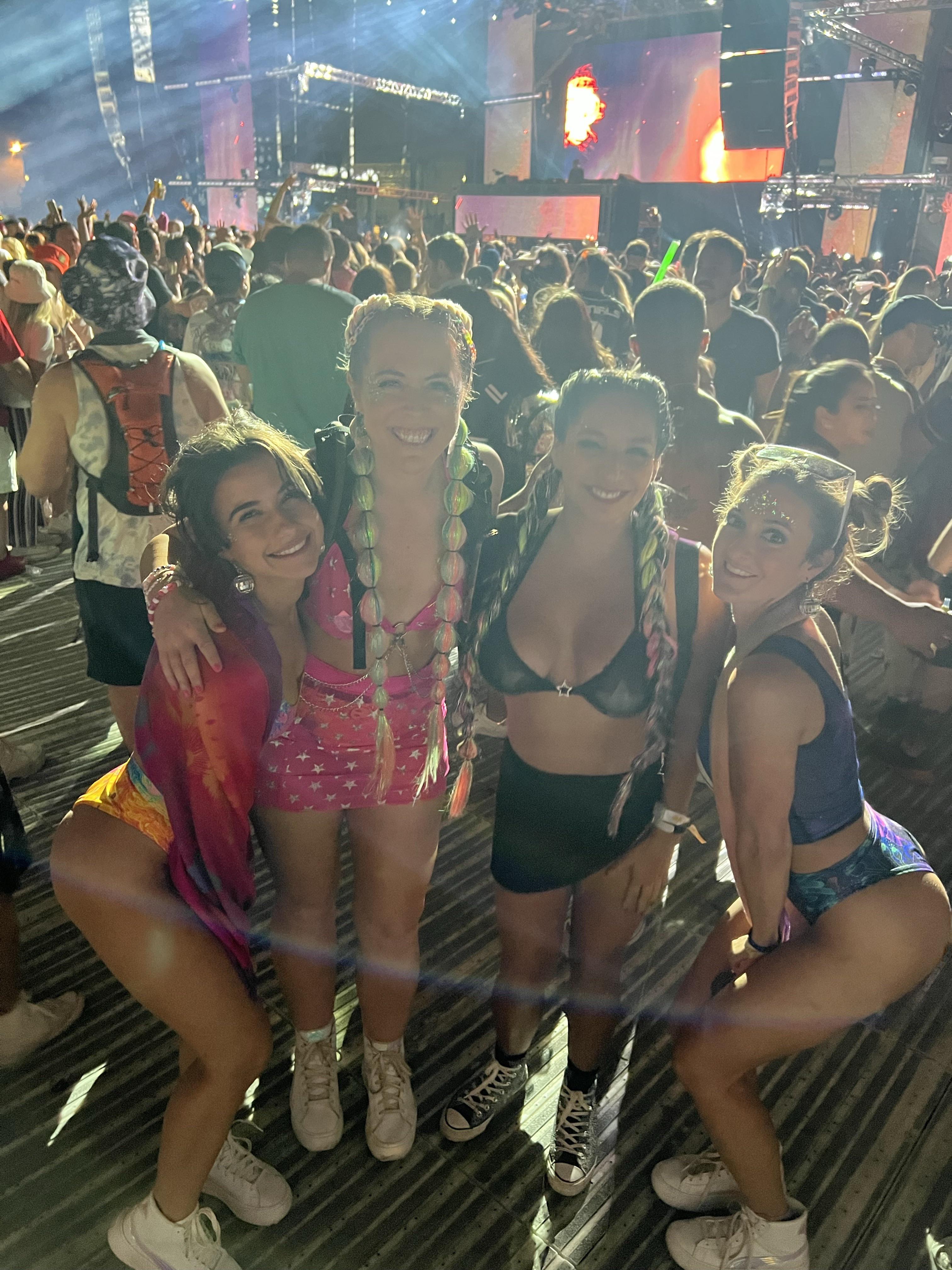 Ash and the rest of the squad | Scrolller