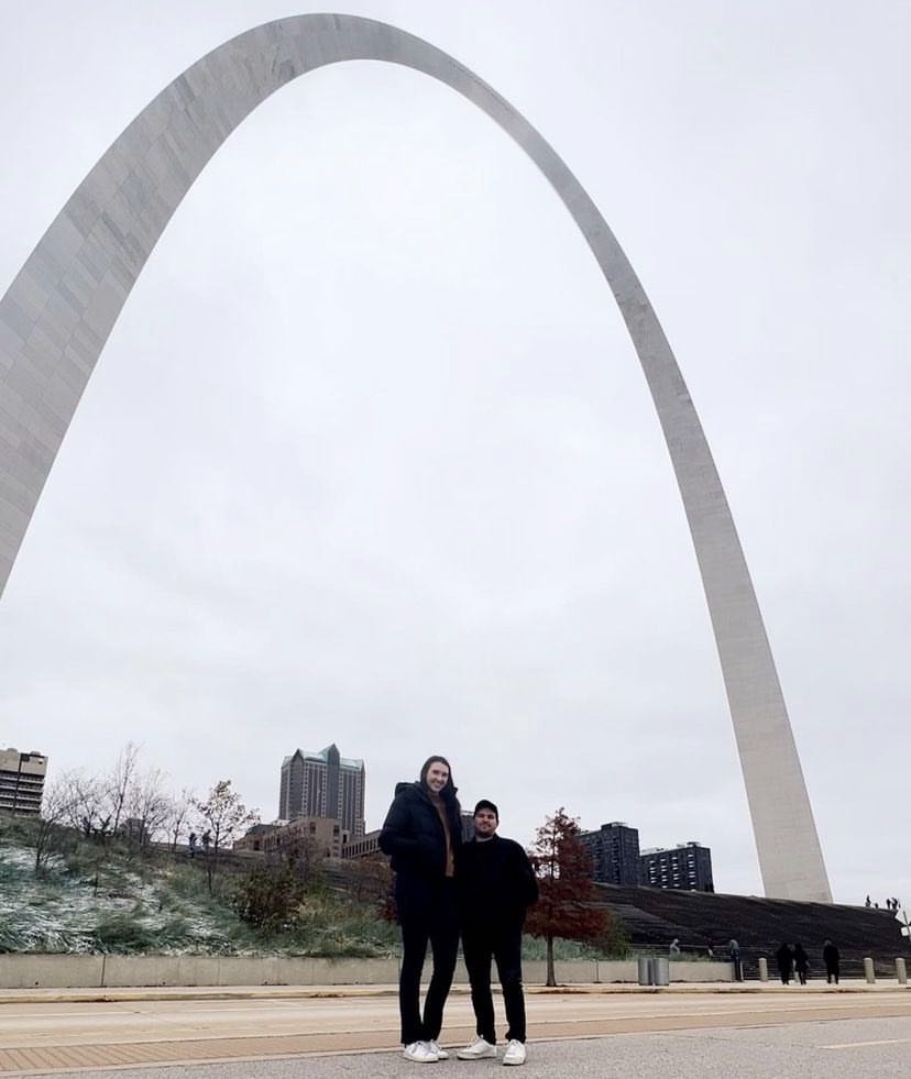 Ashley Harris (6’7”) and her lucky man | Scrolller