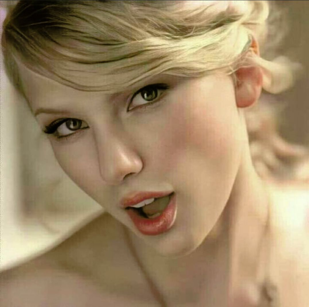 Awesome beauty | Scrolller