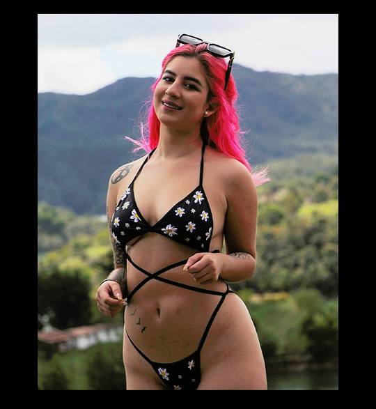 Lea Seydoux - Farewell, My Queen (2012) | Scrolller