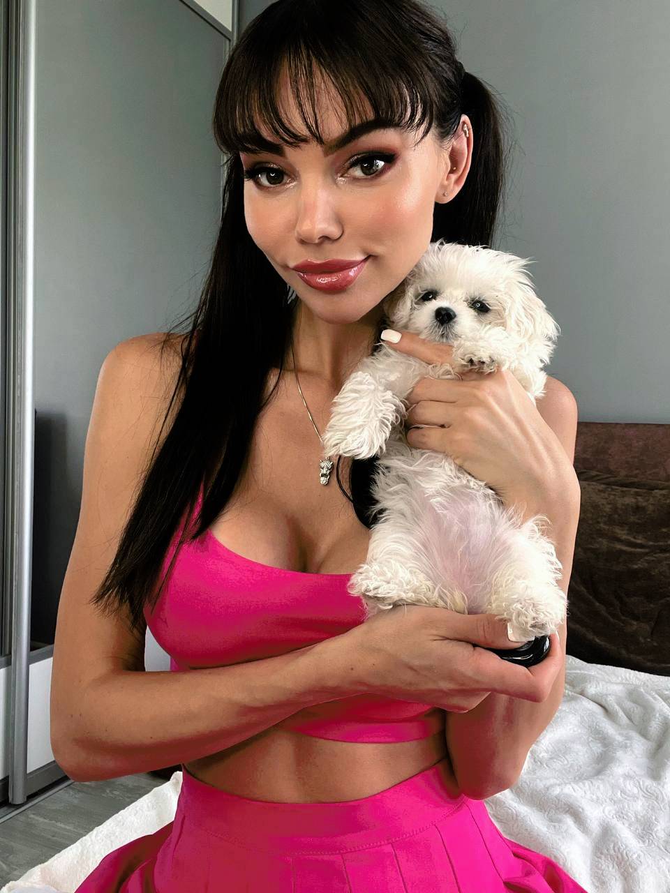 baby under protection | Scrolller