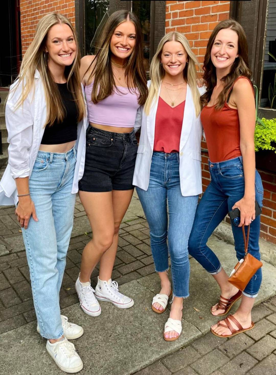 Bachelorette party | Scrolller