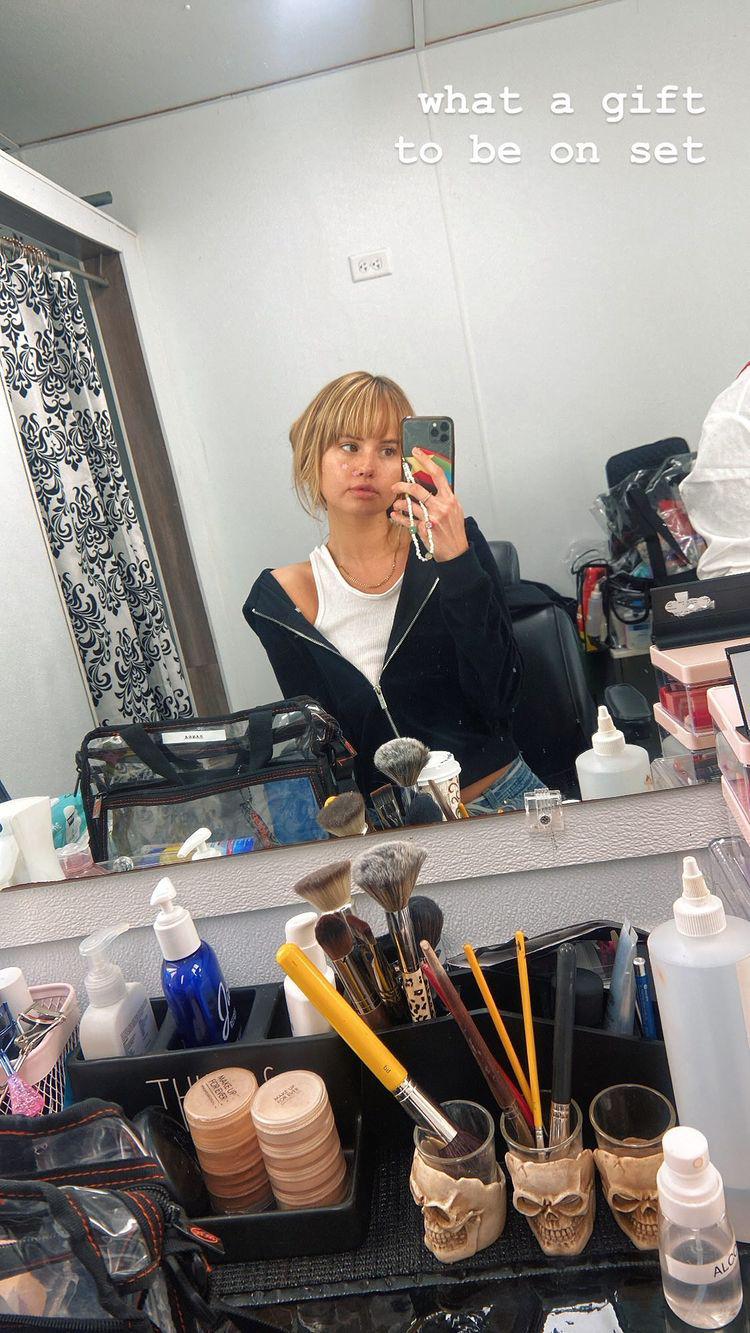 Back on set | Scrolller