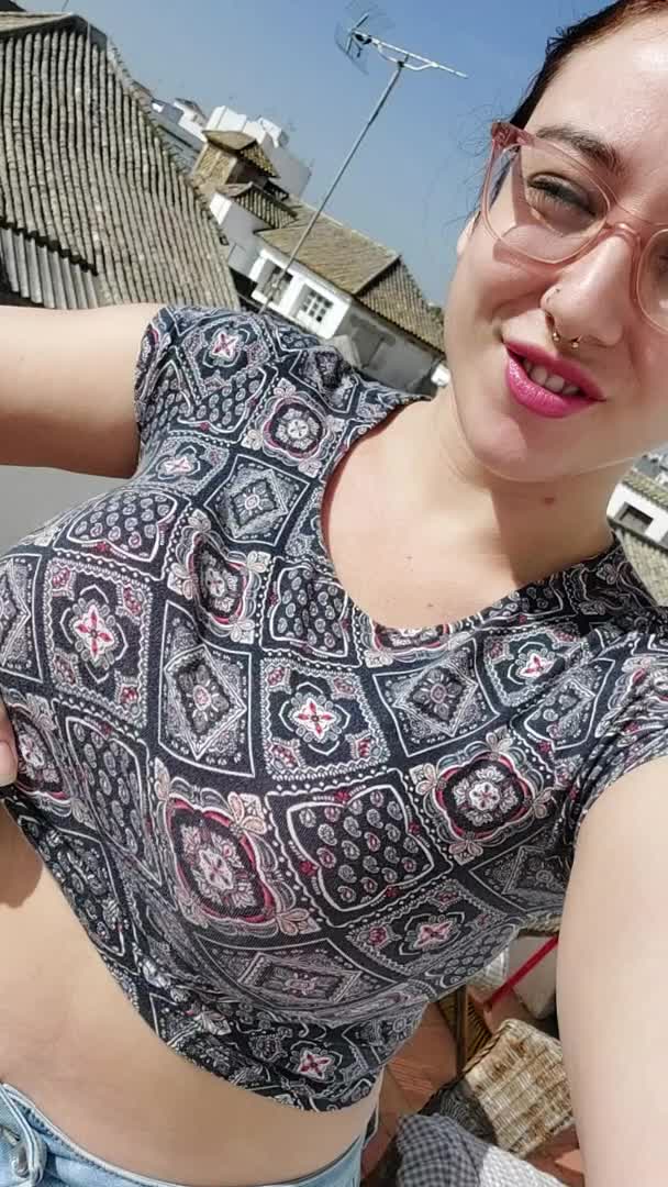 balcony boobies all the way from Barcelona! | Scrolller