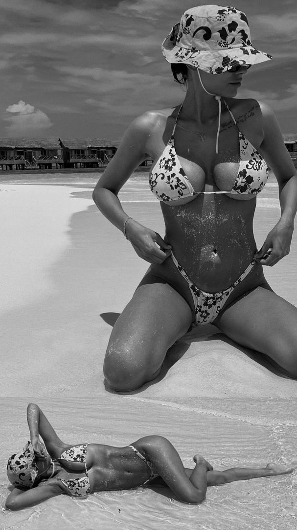 Beach bod | Scrolller