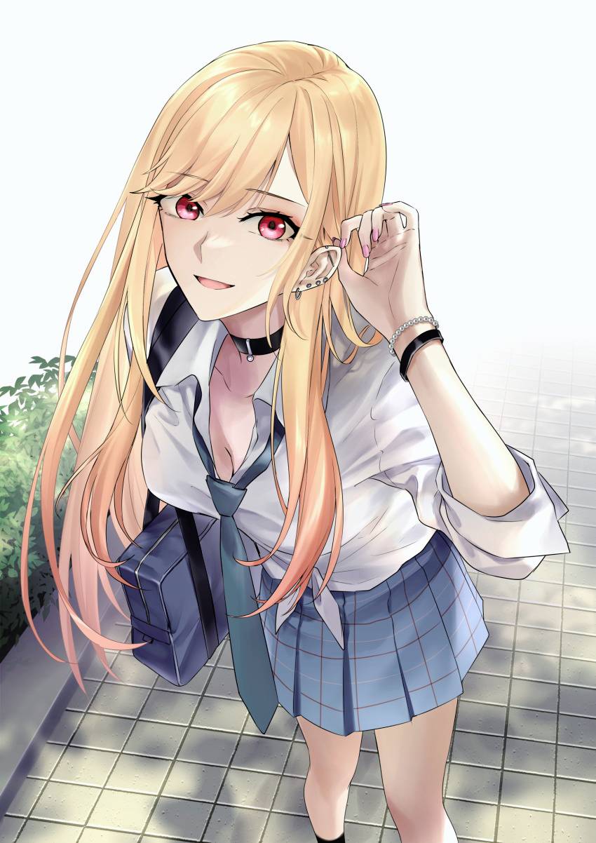 Beauty in the sunlight | Scrolller