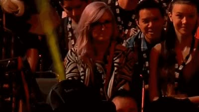 Best WoW fan in the audience | Scrolller