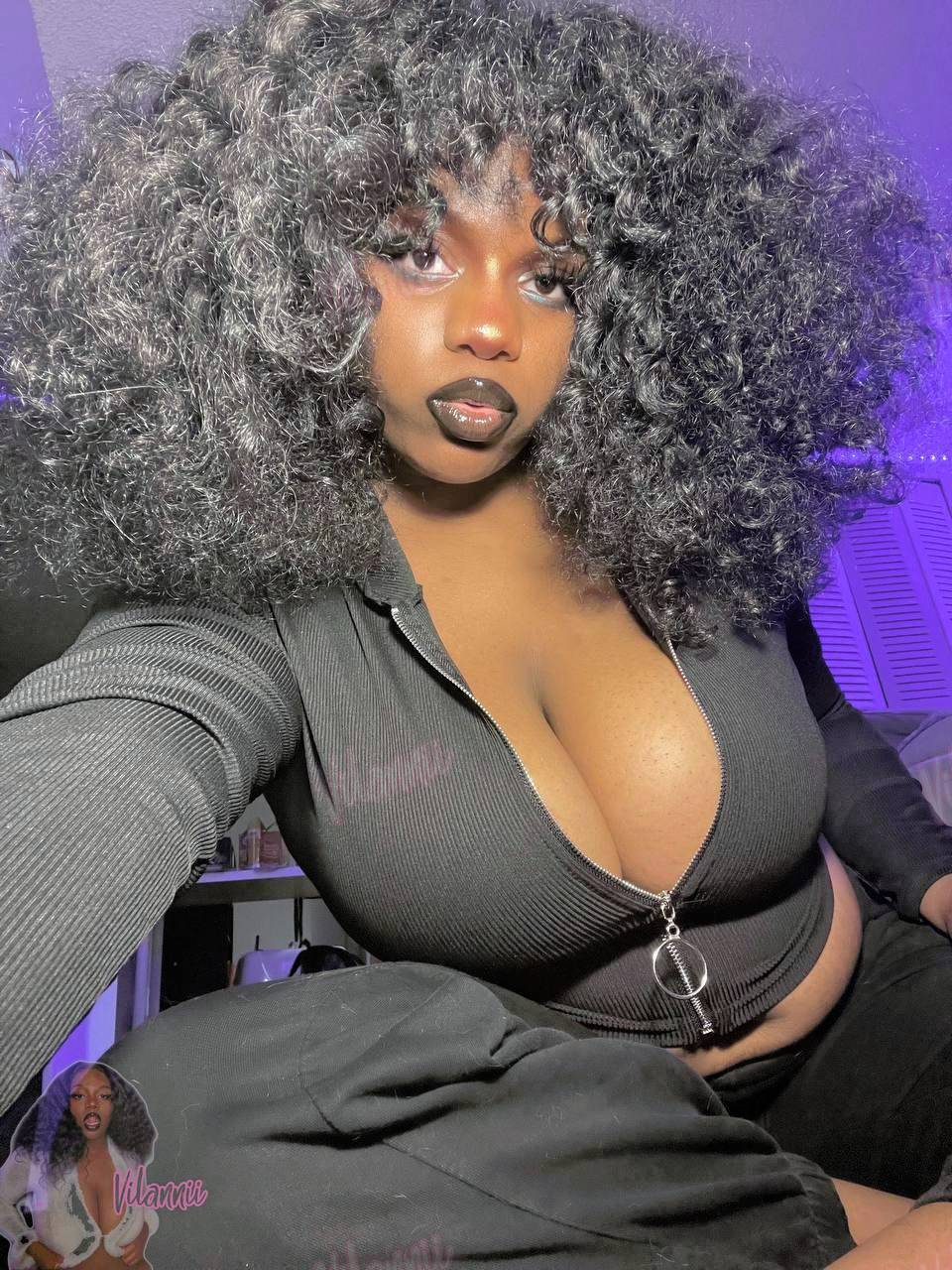 big hair ; big boobs 😌 perfect match | Scrolller