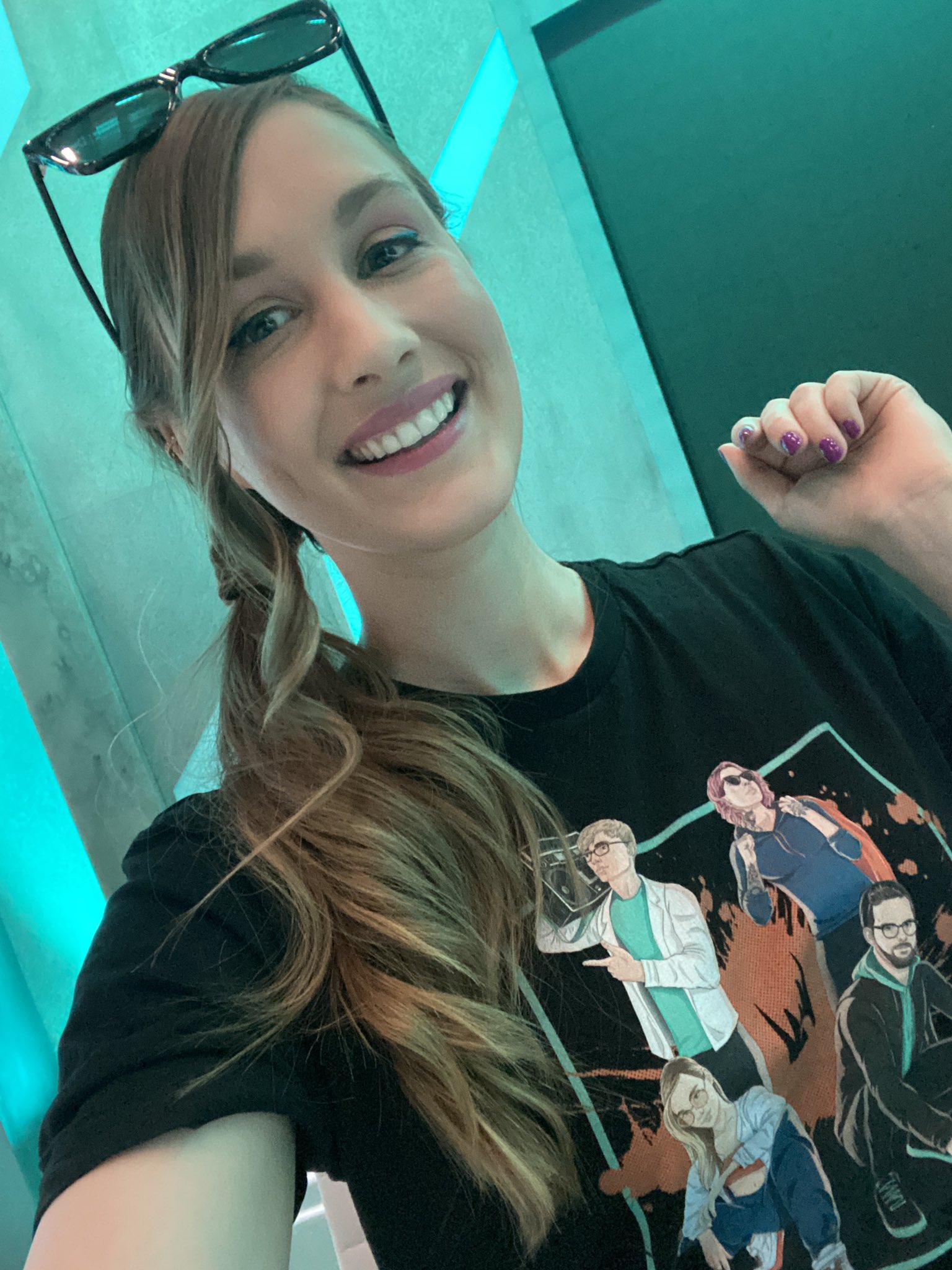 Big smiles :D | Scrolller