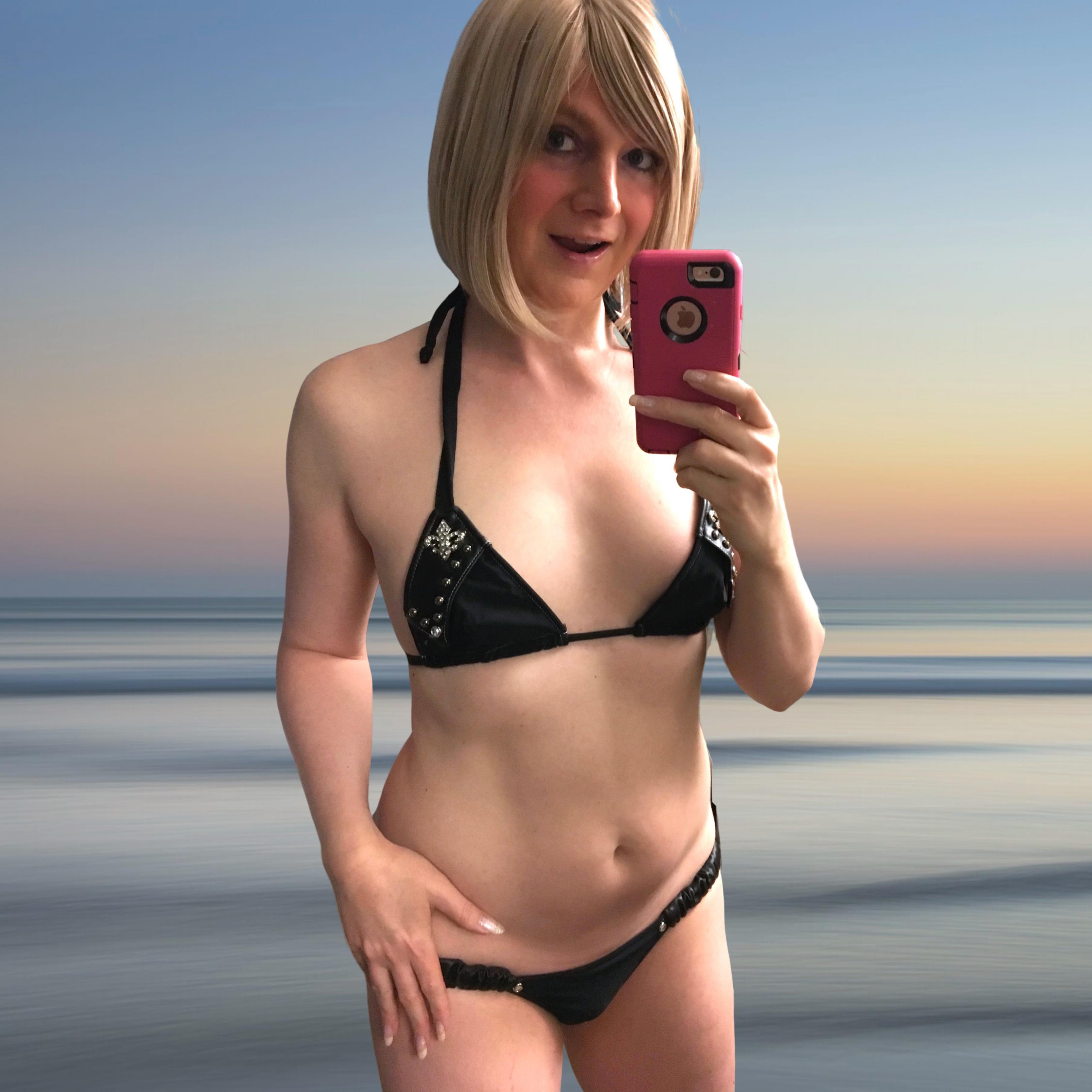 Bikini Season | Scrolller