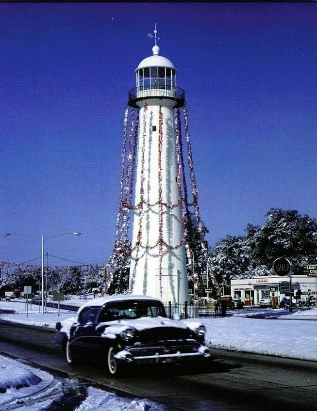 Biloxi Lighthouse in December 1963 | Scrolller