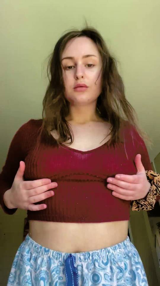 Bit see through 🤭 | Scrolller