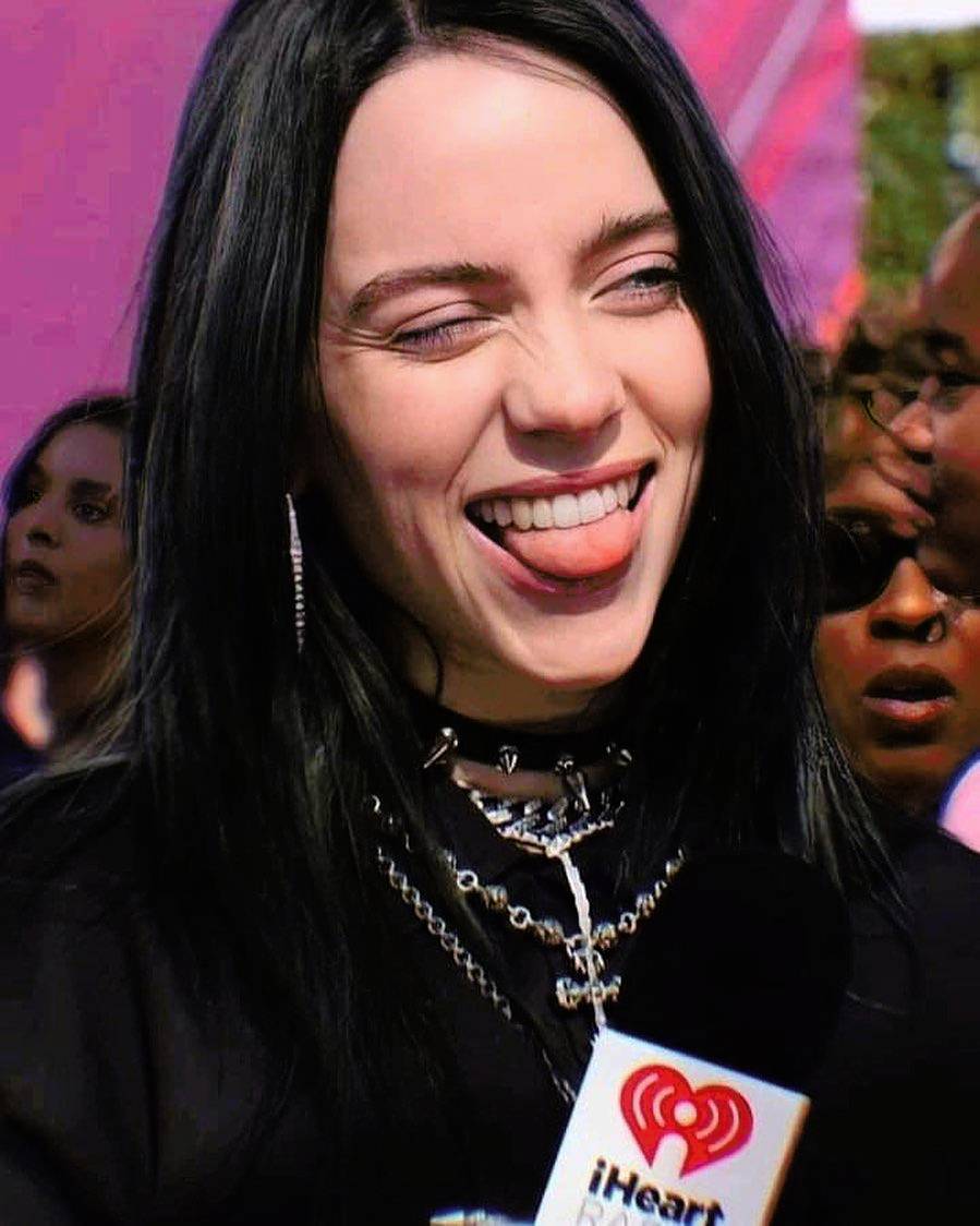 Biting That Tongue 👅 Scrolller