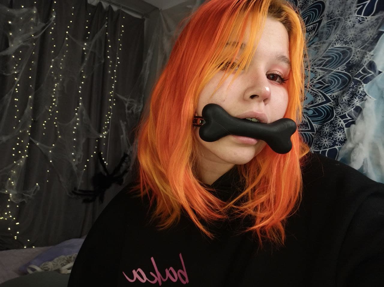 Black bone in a mouth | Scrolller