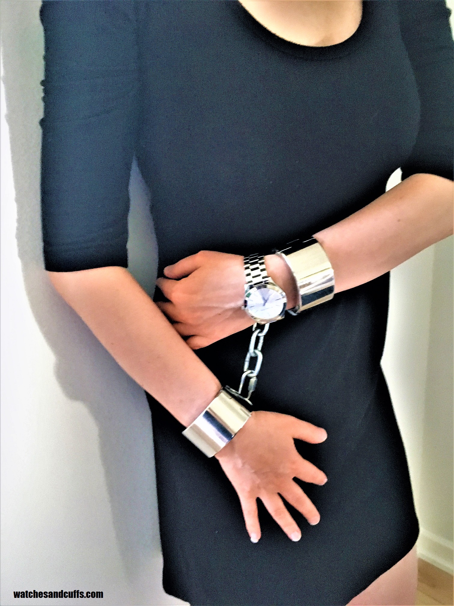 Black dress and shackles - ready to go out! | Scrolller