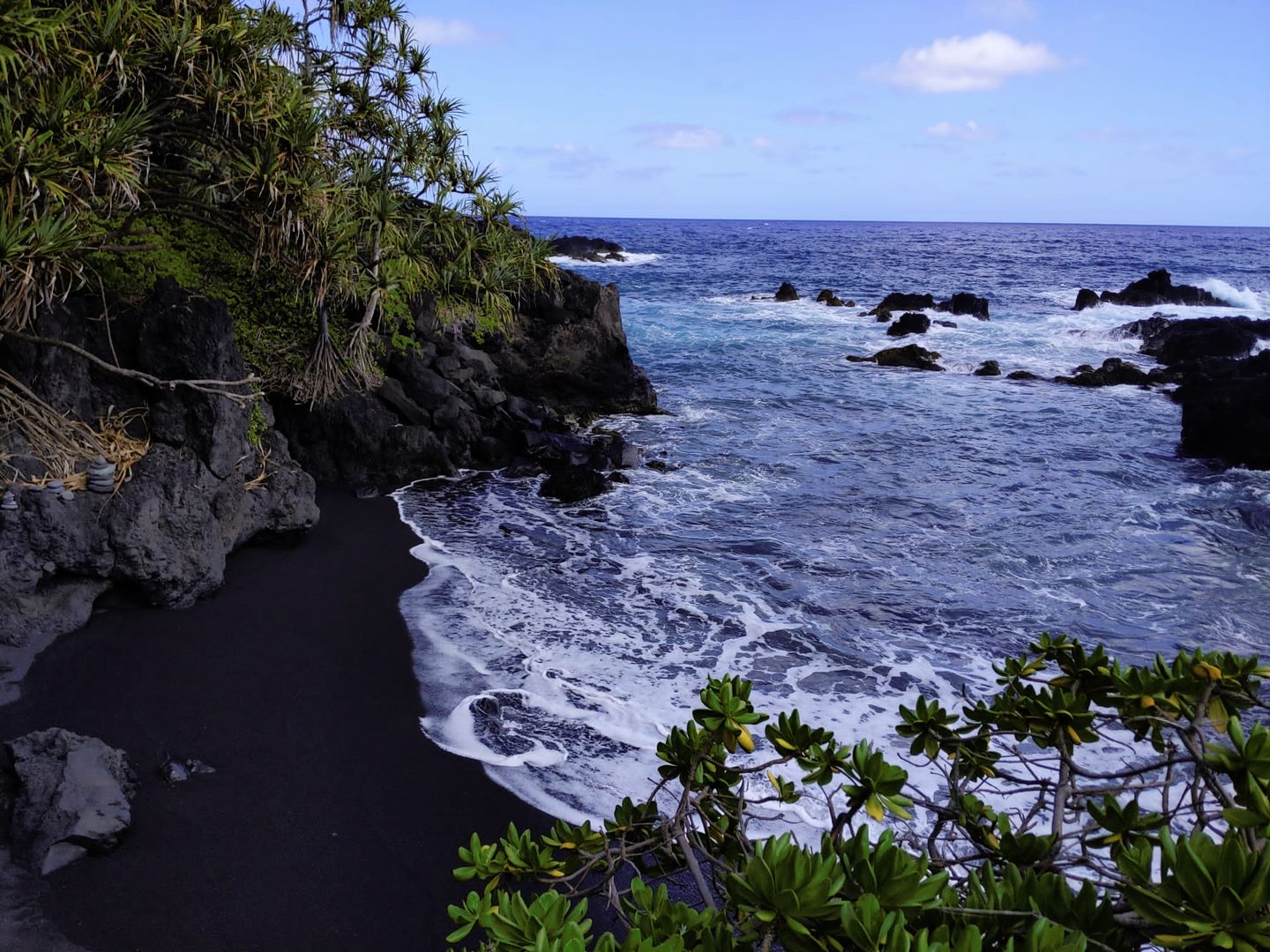 Black Sand Beach, Maui | Scrolller
