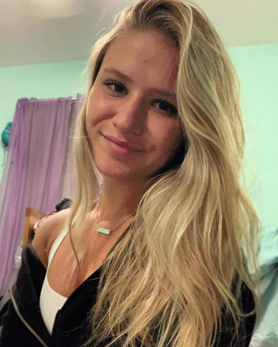 Blonde Cutie (IKTR) | Scrolller