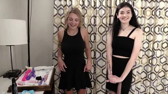 Blondes Rule | Scrolller