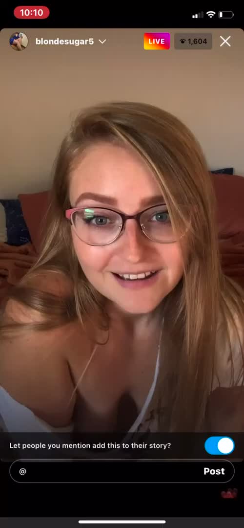 Blondesugar5 Exhibitionist | Scrolller