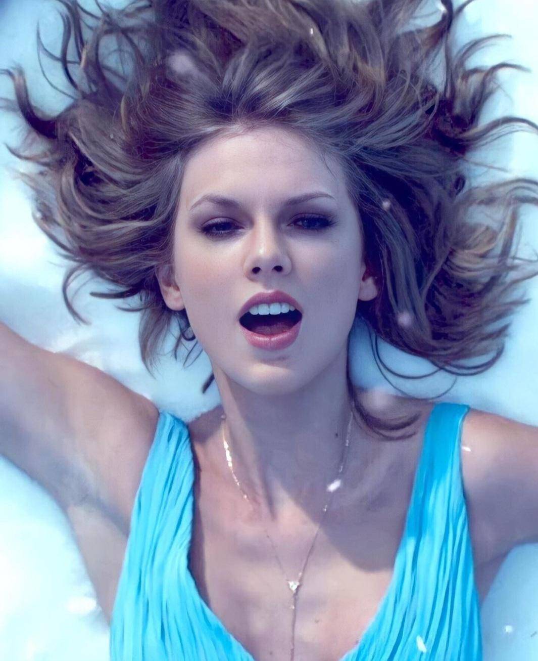 please someone tribute this | Scrolller