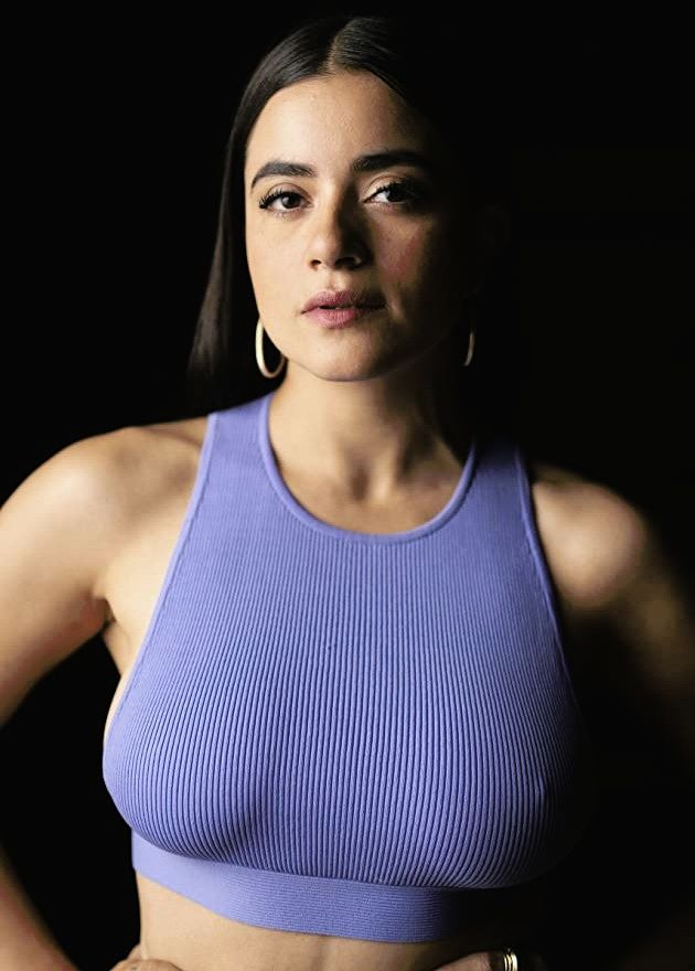 Blue top | Scrolller