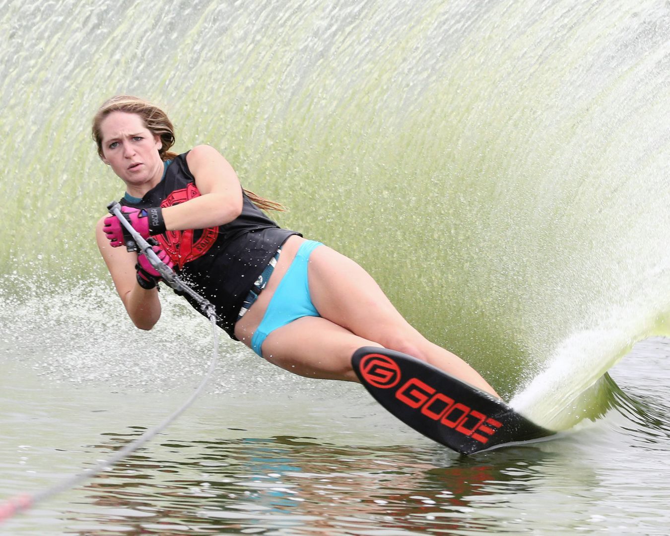 Blue water ski bikini camel toe | Scrolller