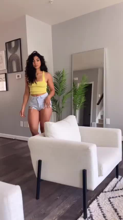 Bonnie (oc) - big ass Latina amateur | Scrolller