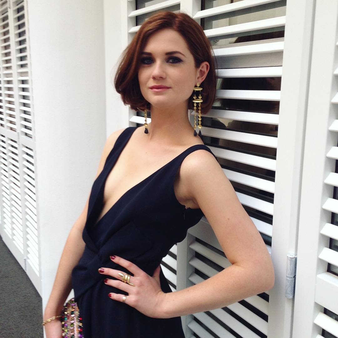 Bonnie Wright | Scrolller