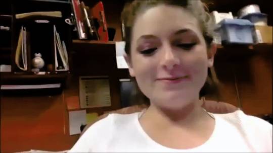 Bored at work | Scrolller