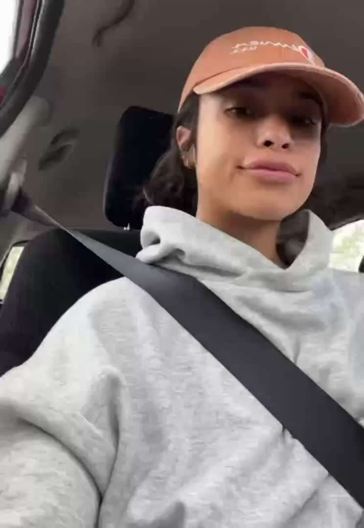 Bored in the drive thru line | Scrolller