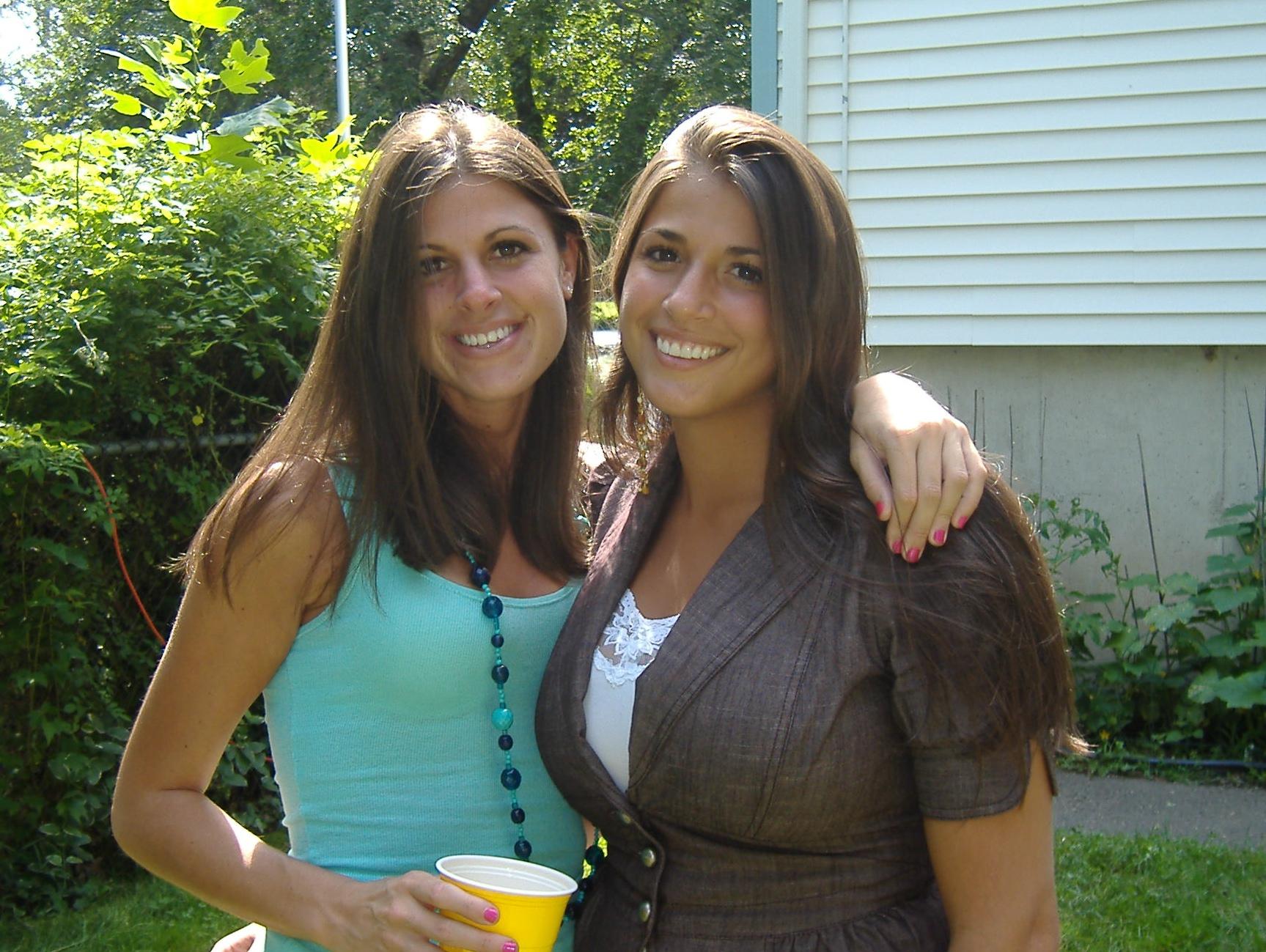 Both are beautiful, but different | Scrolller