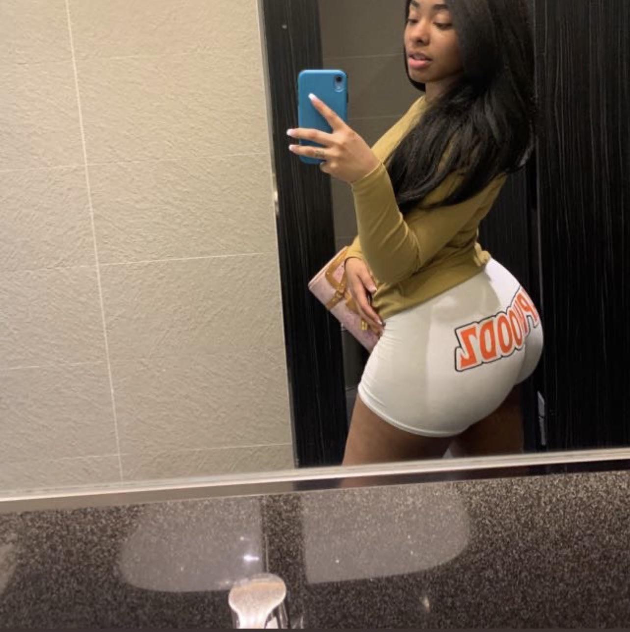 Bottom heavy | Scrolller