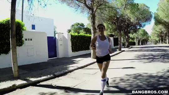 Bouncing Through The Street | Scrolller