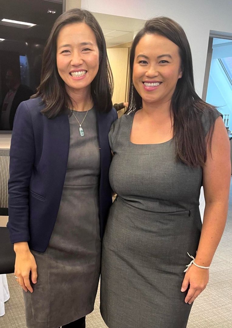 Breast envy mayor edition | Scrolller