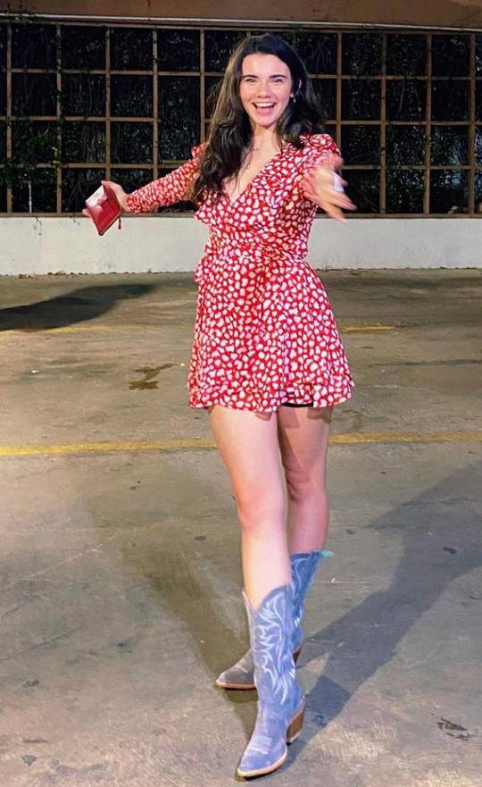 Brett cooper | Scrolller