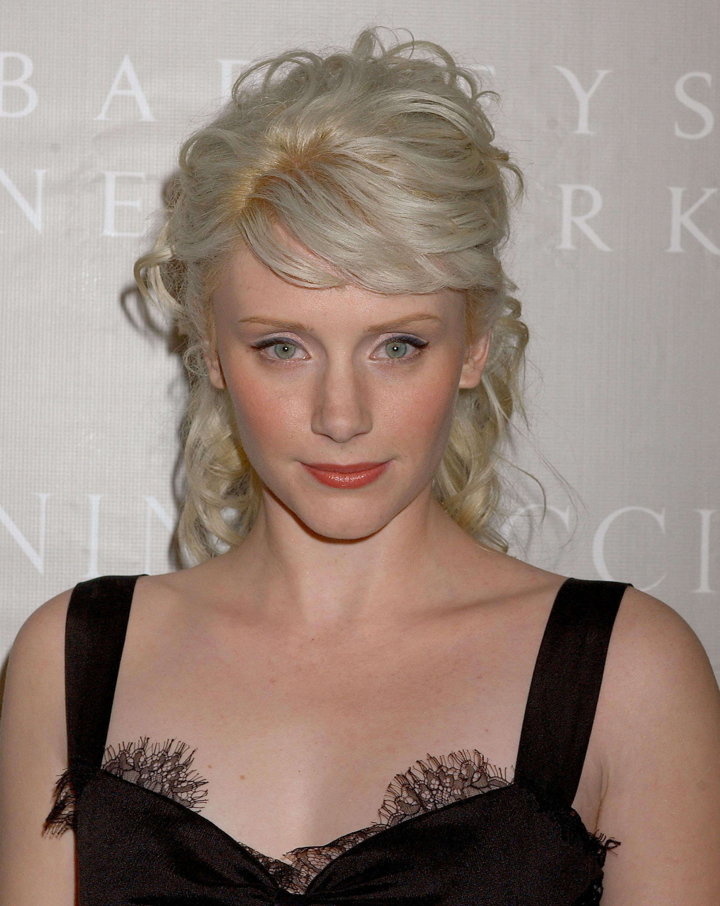 Bryce Dallas Howard [2370x2980] | Scrolller