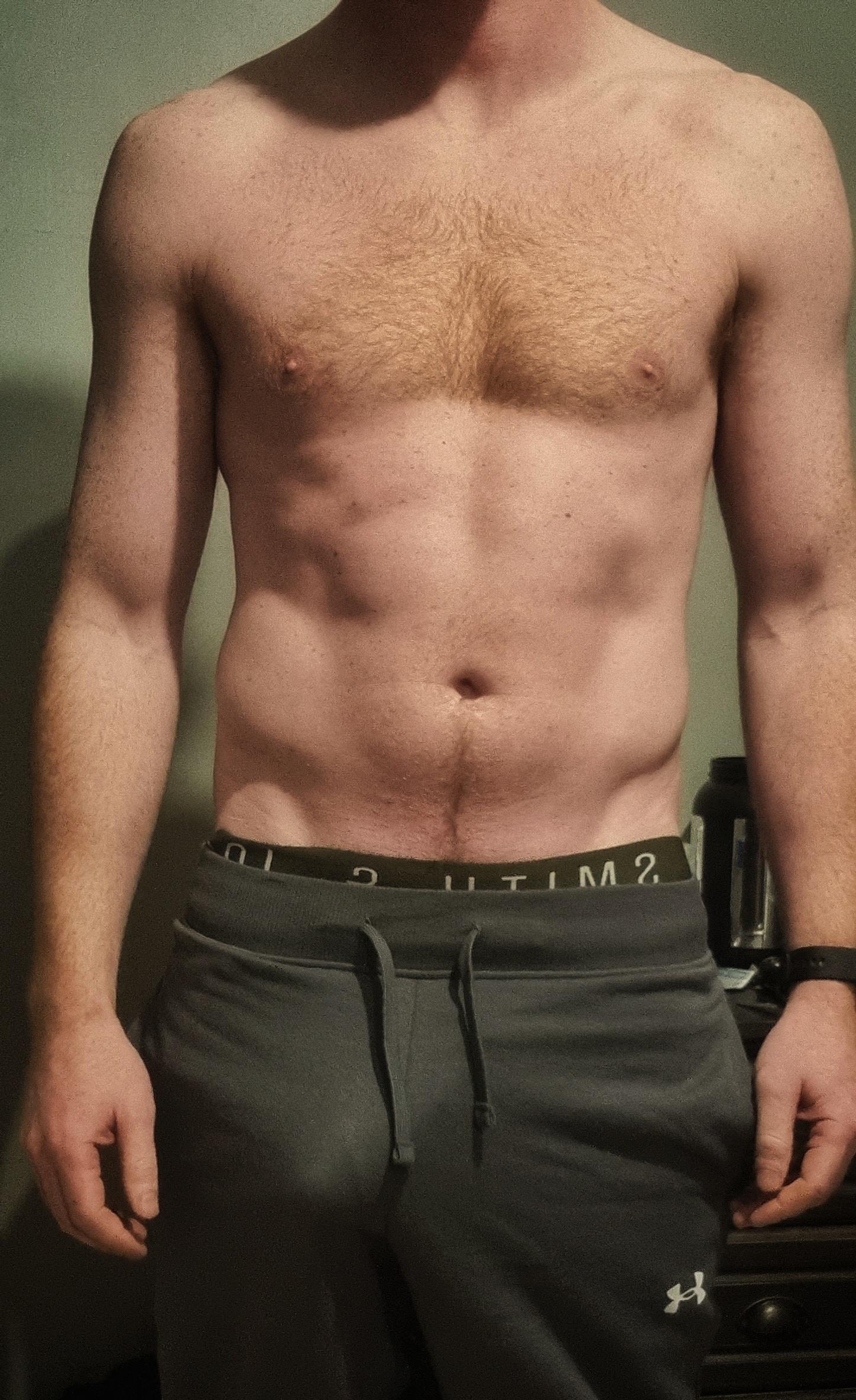 Bulging in grey sweatpants | Scrolller