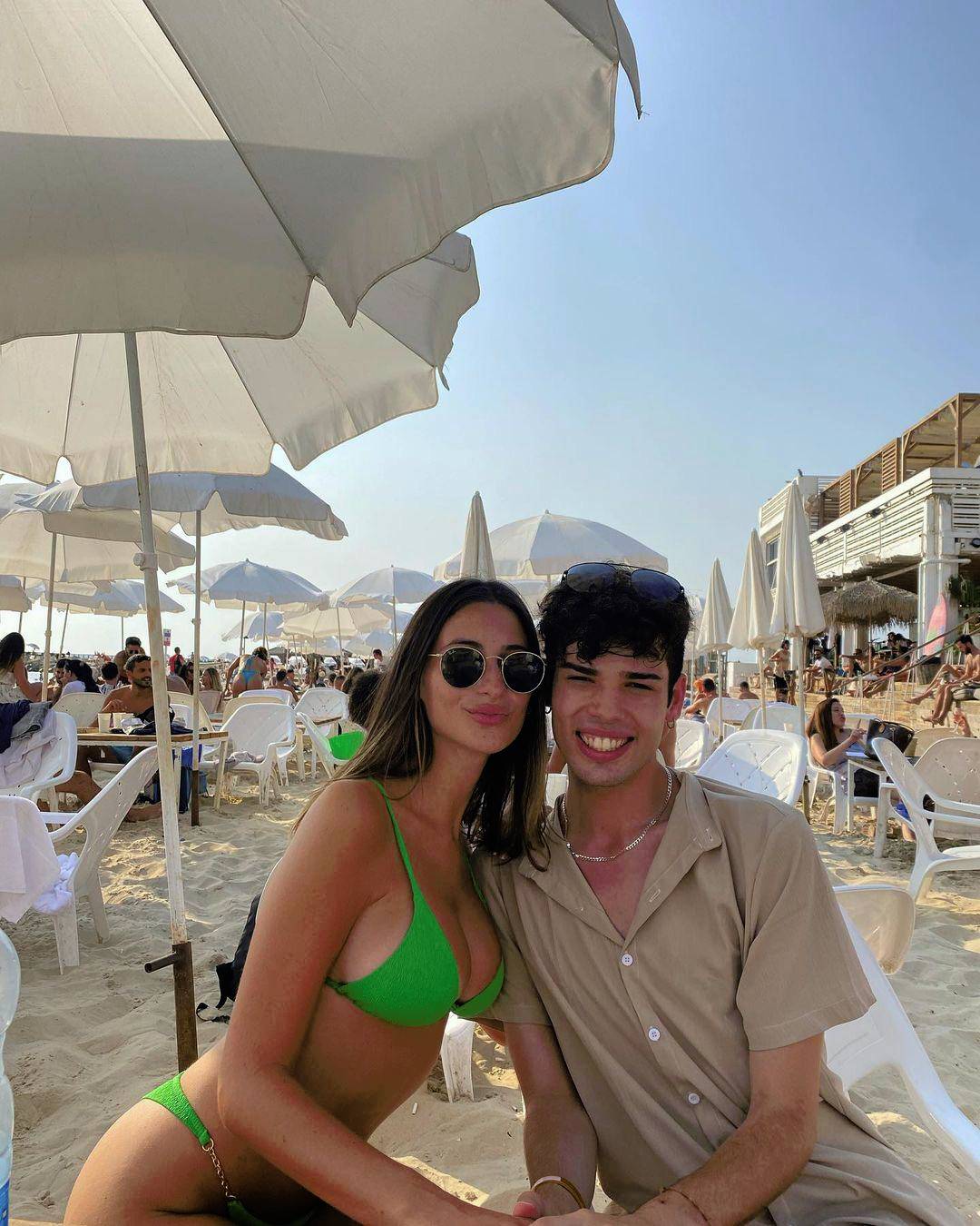 Busting out! | Scrolller