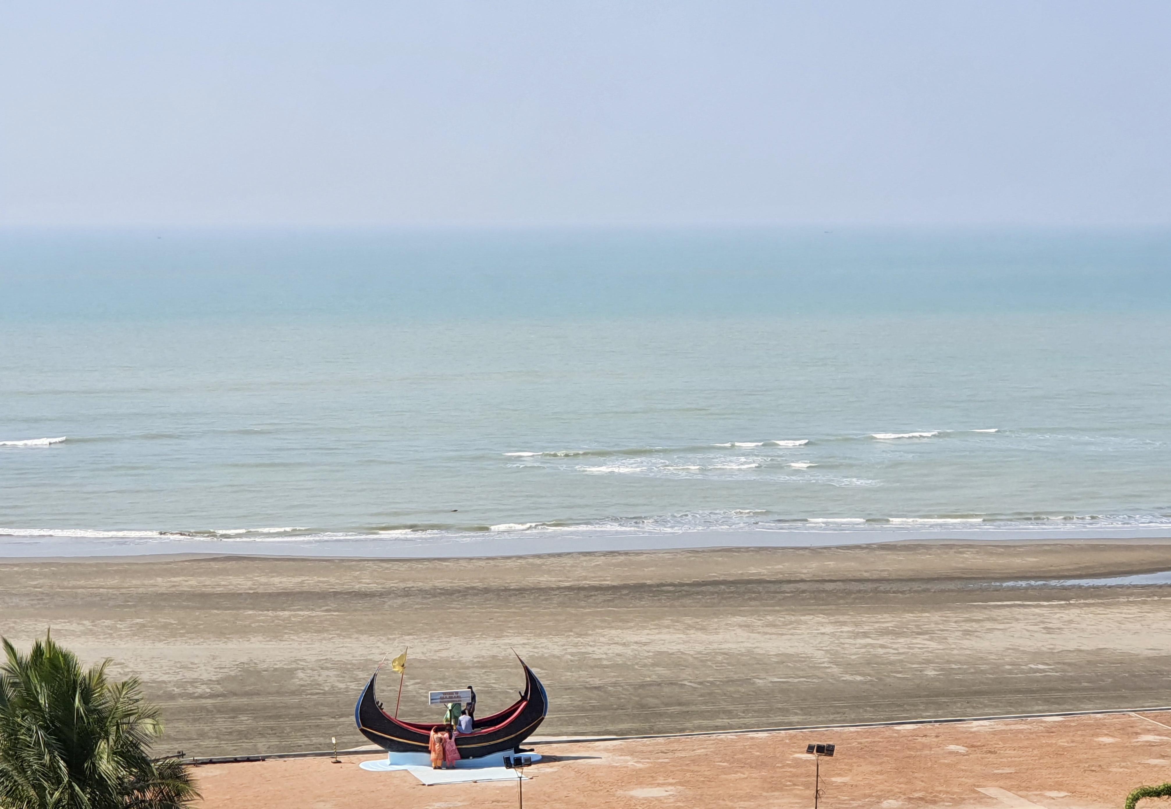 Calm 🌊 | Scrolller