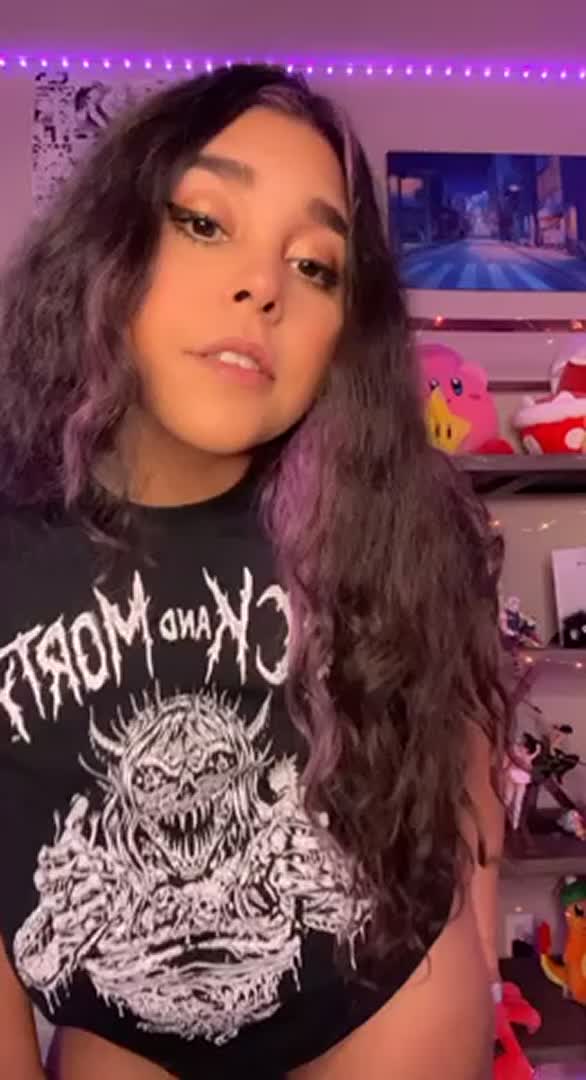 Can I Be Your Latina Goth Slut Gf Or Wife Be Honest Scrolller