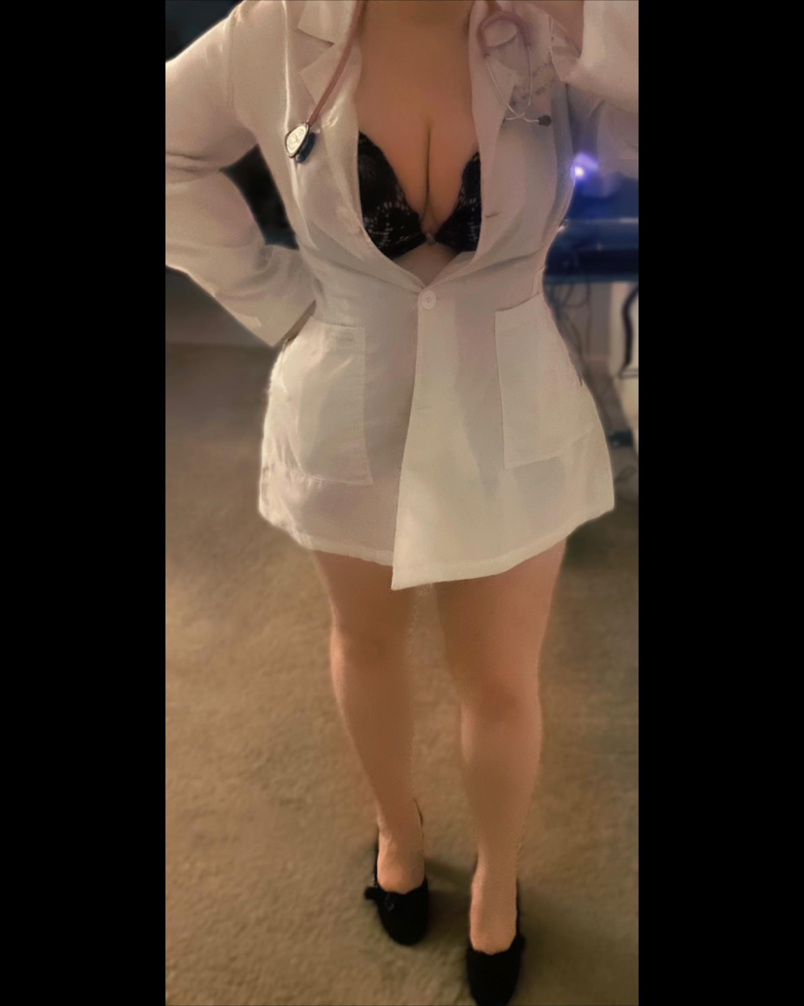 Can I Do A Full Body Exam On You In My Lab Jacket Scrolller