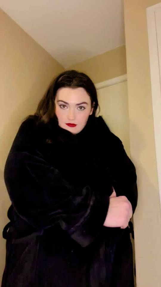 Can I make your Monday better? | Scrolller