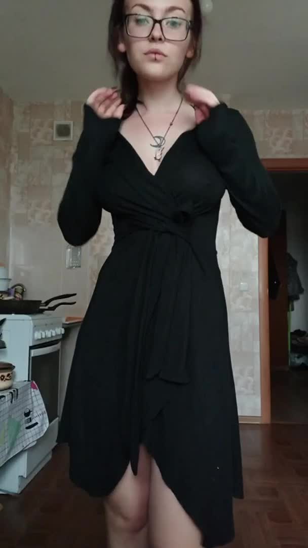 Can I Not Wear Underwear Under My Dress For A Walk Scrolller